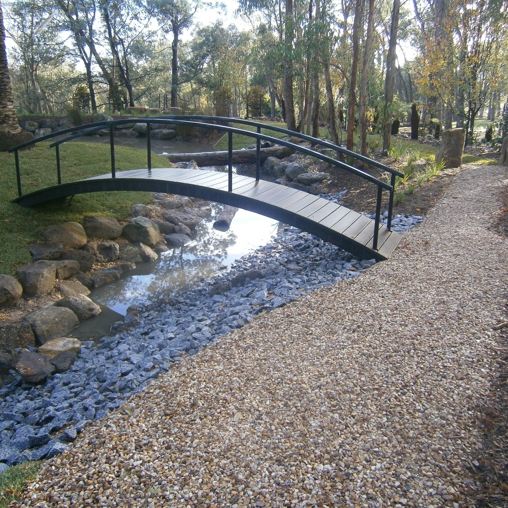 150-200MM BEACHING ROCK | Daisy's Garden Supplies